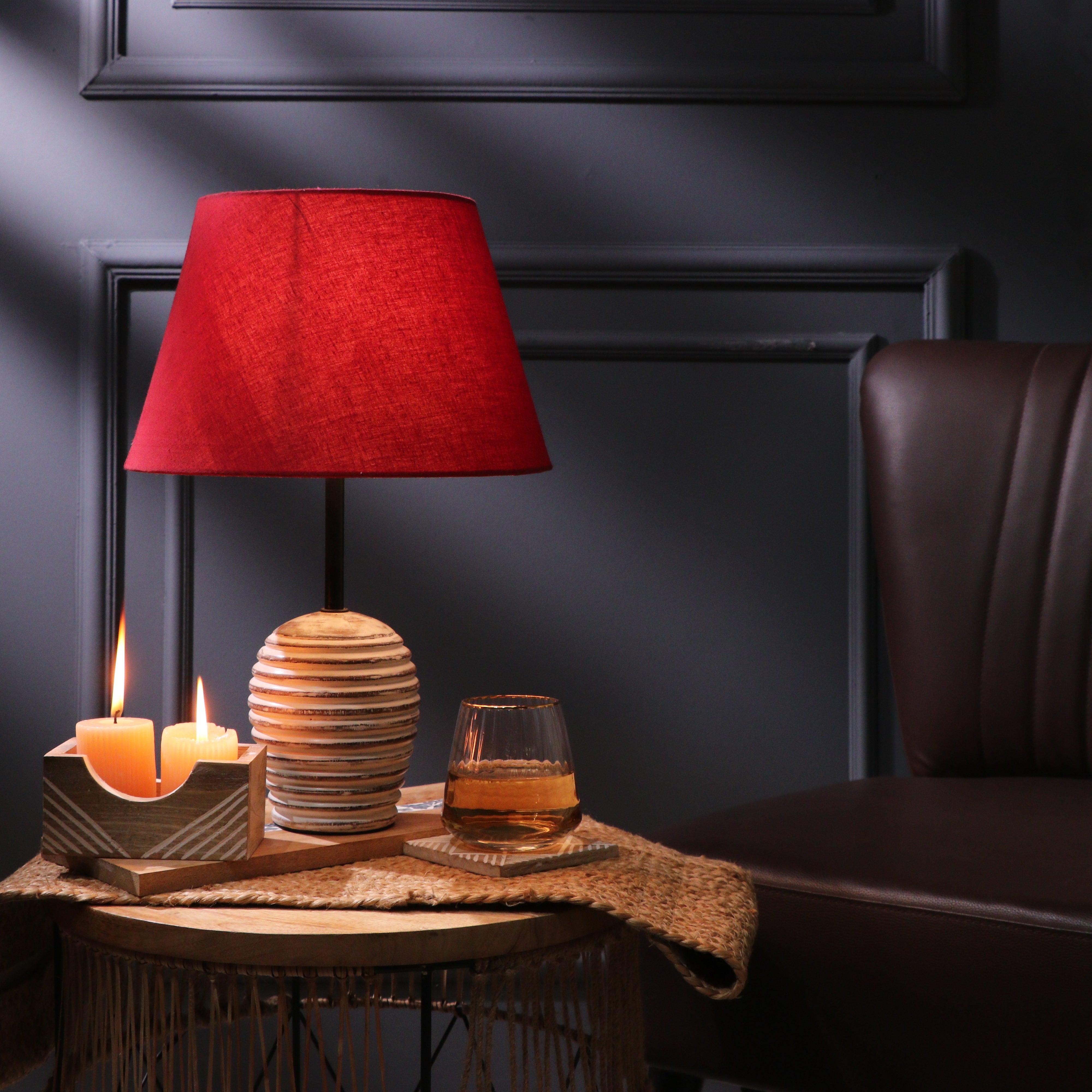 White Distressed Lamp with Red Shade – The Decor Mart